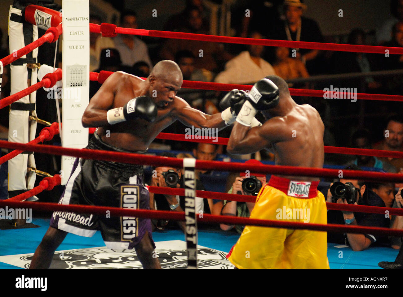New York August 5 2006 HBO World Championship Boxing at the Theater at ...