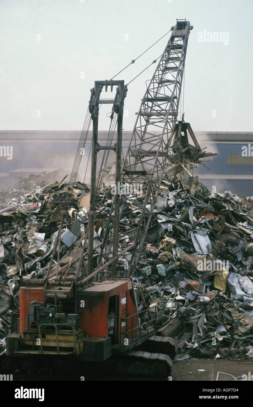 Saudi arabia crane middle east hi-res stock photography and images - Alamy