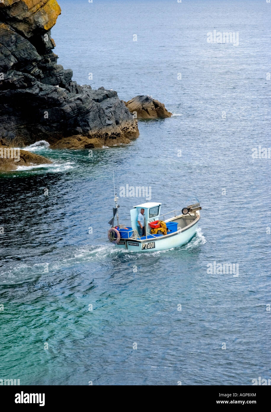 cadgwith harbour and bay fishing village and port cornwall england uk ...