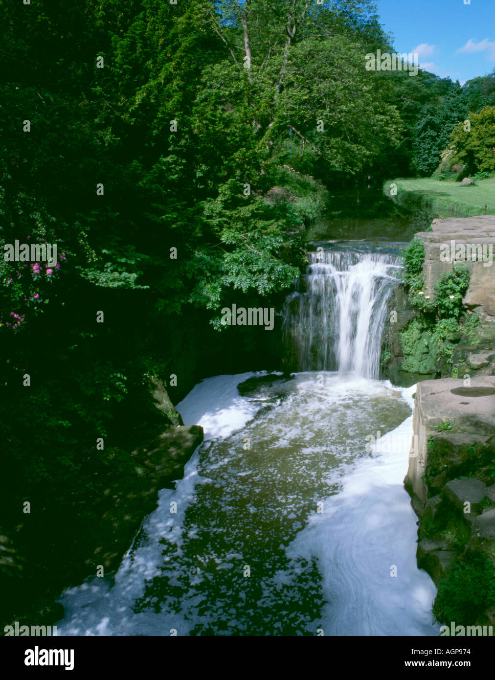 Sewage discharge storm overflow uk hi-res stock photography and images ...