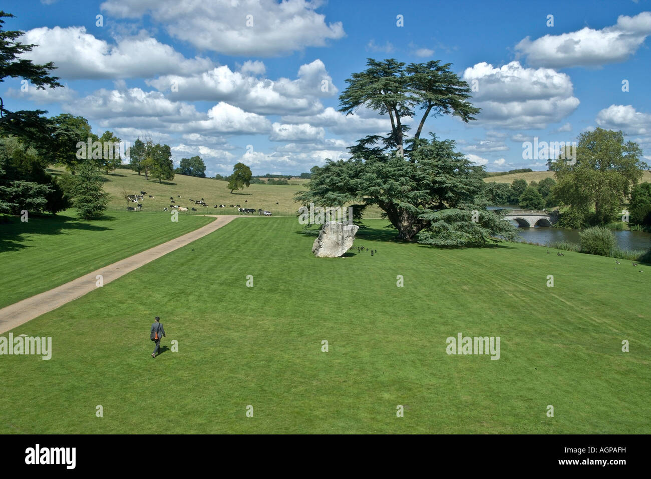 Compton verney bridge hi-res stock photography and images - Alamy