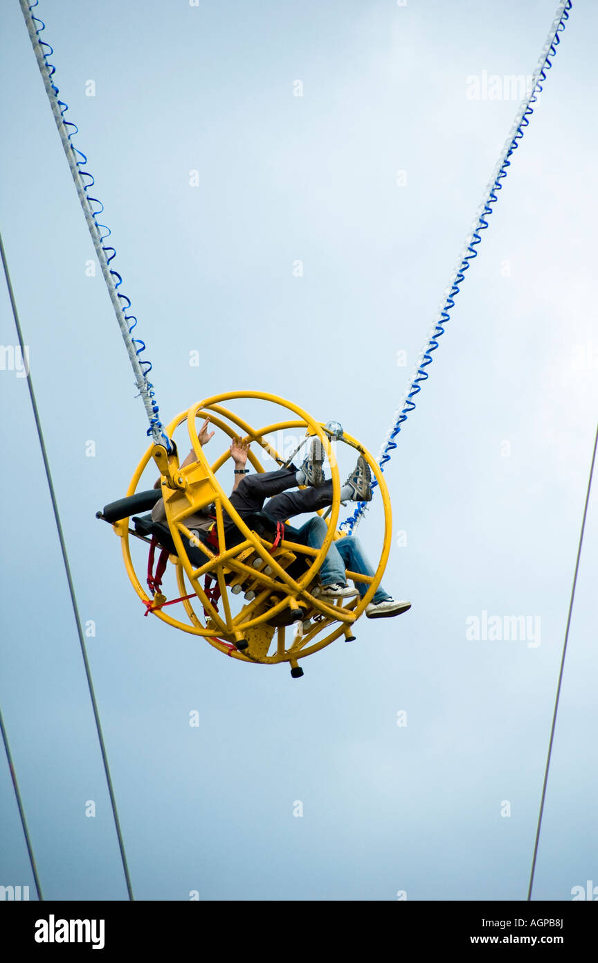 Bungee ride hi-res stock photography and images - Alamy