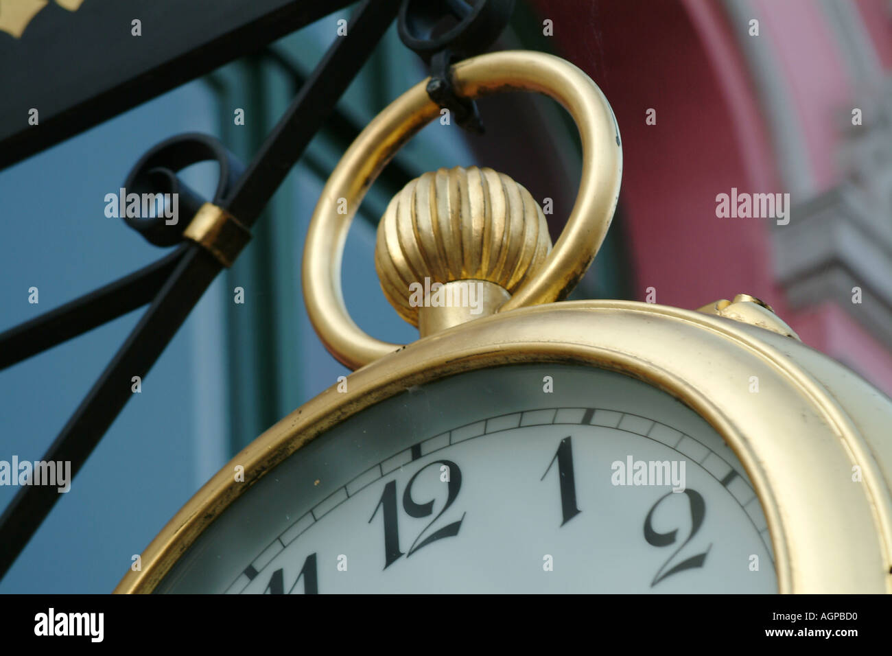 Giant pocket watch hi-res stock photography and images - Alamy