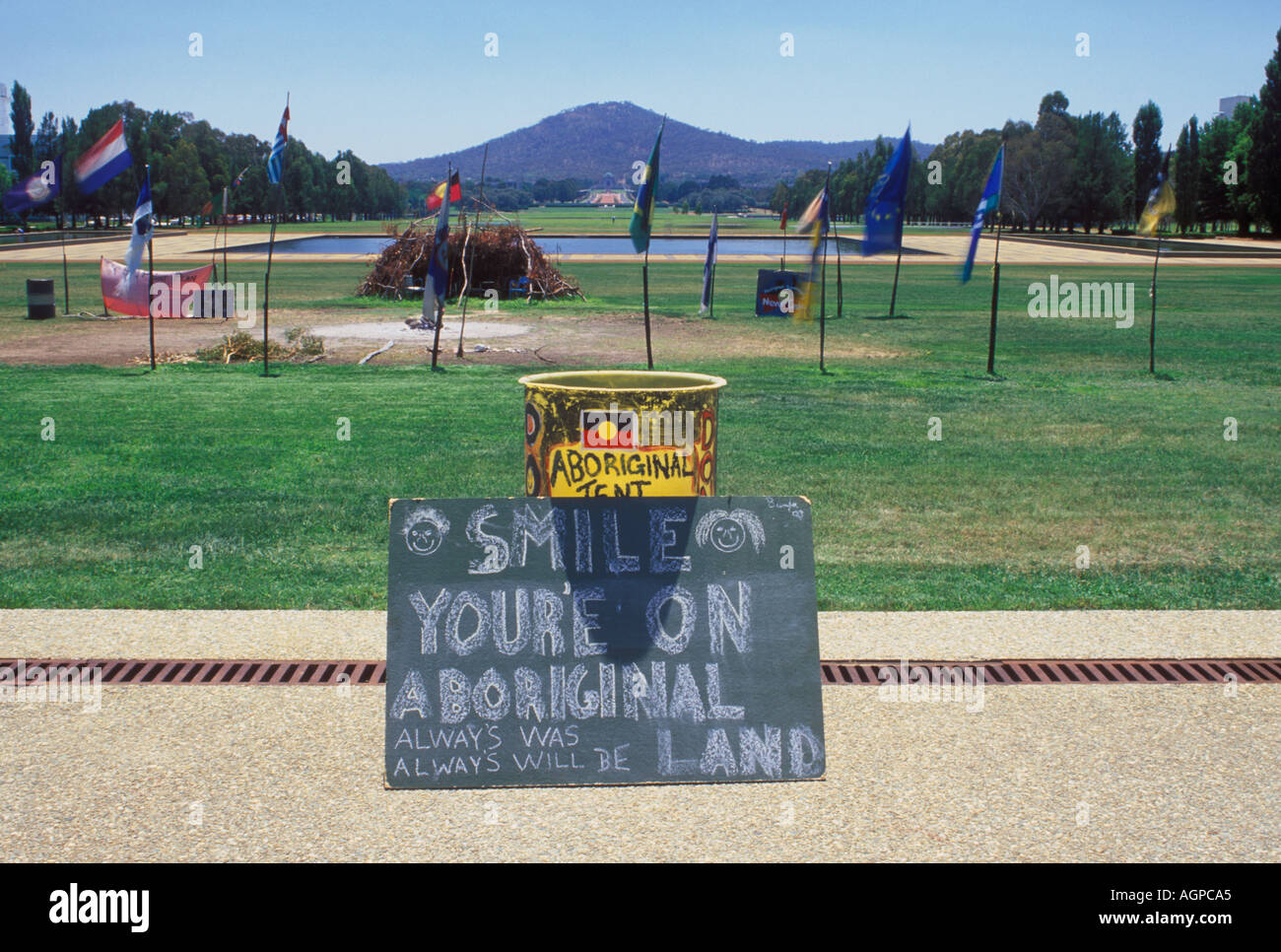 Aboriginal protests hi-res stock photography and images - Alamy