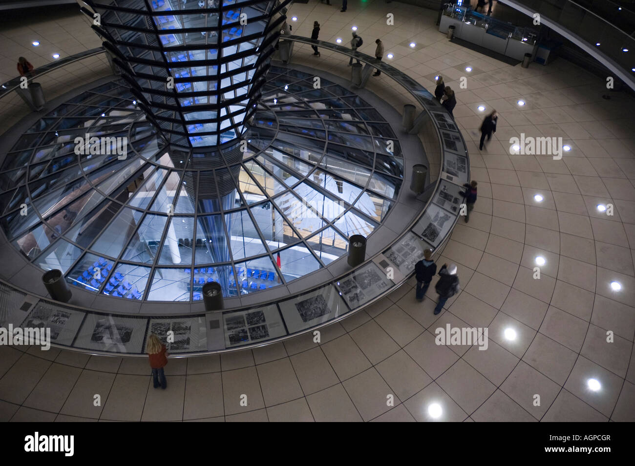 Berlin germany reichstag chamber hi-res stock photography and images ...