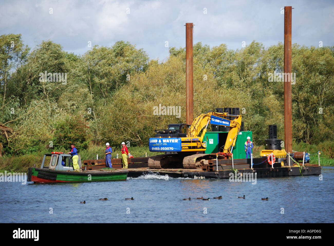 Barge being towed on river hi-res stock photography and images - Alamy