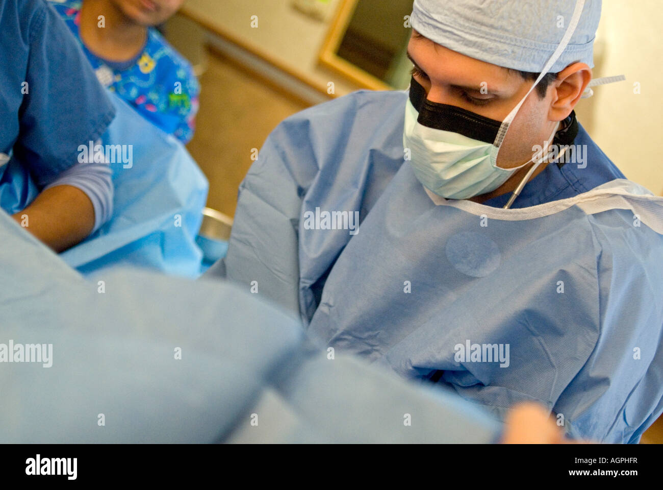 doctor delivering a baby Stock Photo - Alamy