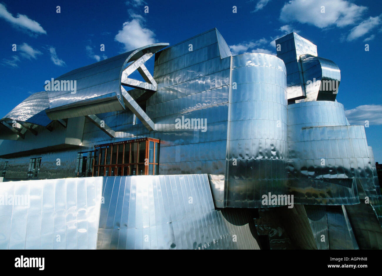 Frederick R. Weisman Art Museum Stock Photo - Alamy