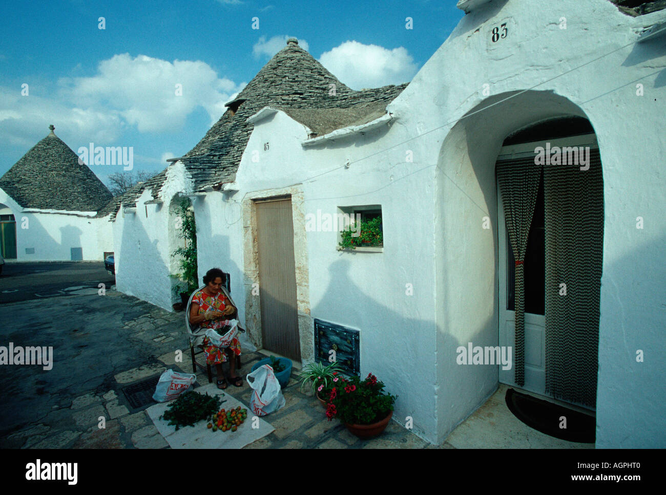 Trulli house / Alberobello Stock Photo - Alamy