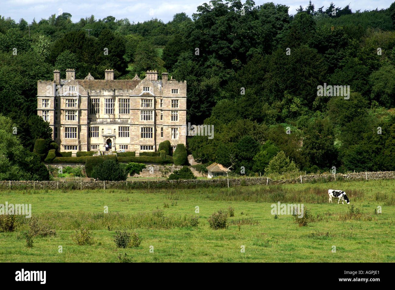 Studley royal manor house hi-res stock photography and images - Alamy
