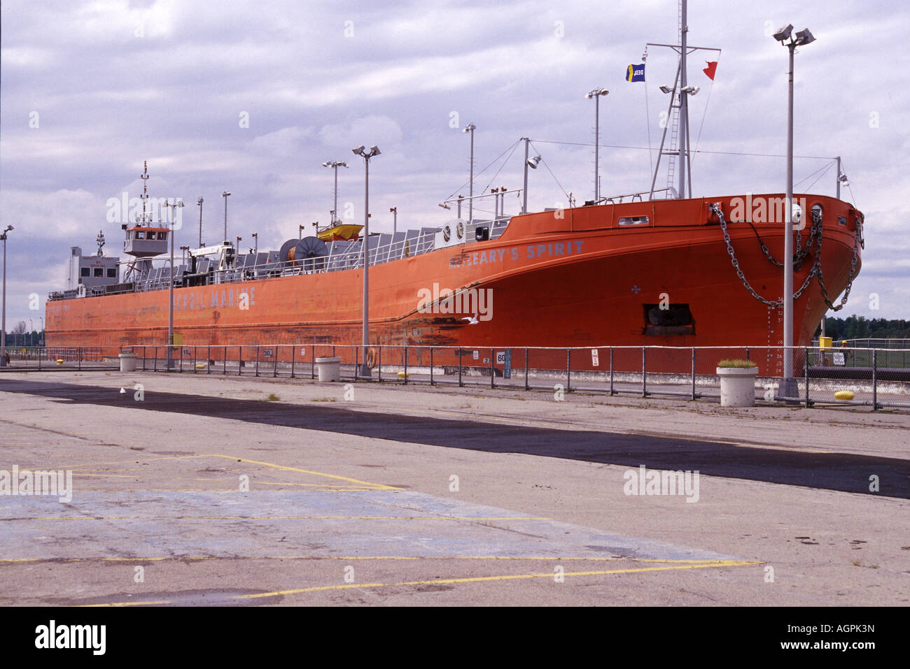 Saint lawrence seaway ship hi-res stock photography and images - Alamy