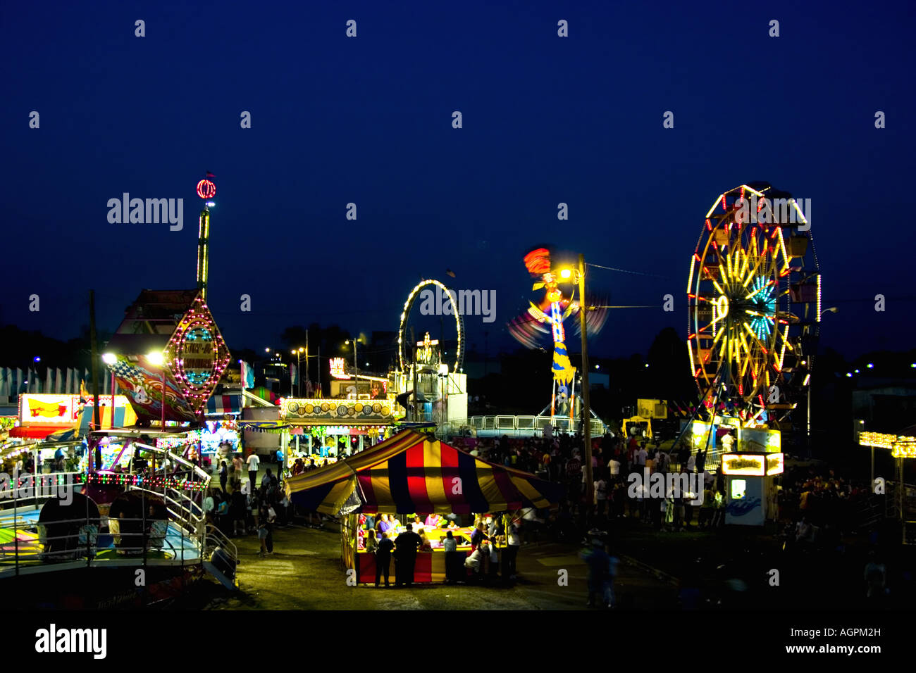 Carnival rides hi-res stock photography and images - Alamy