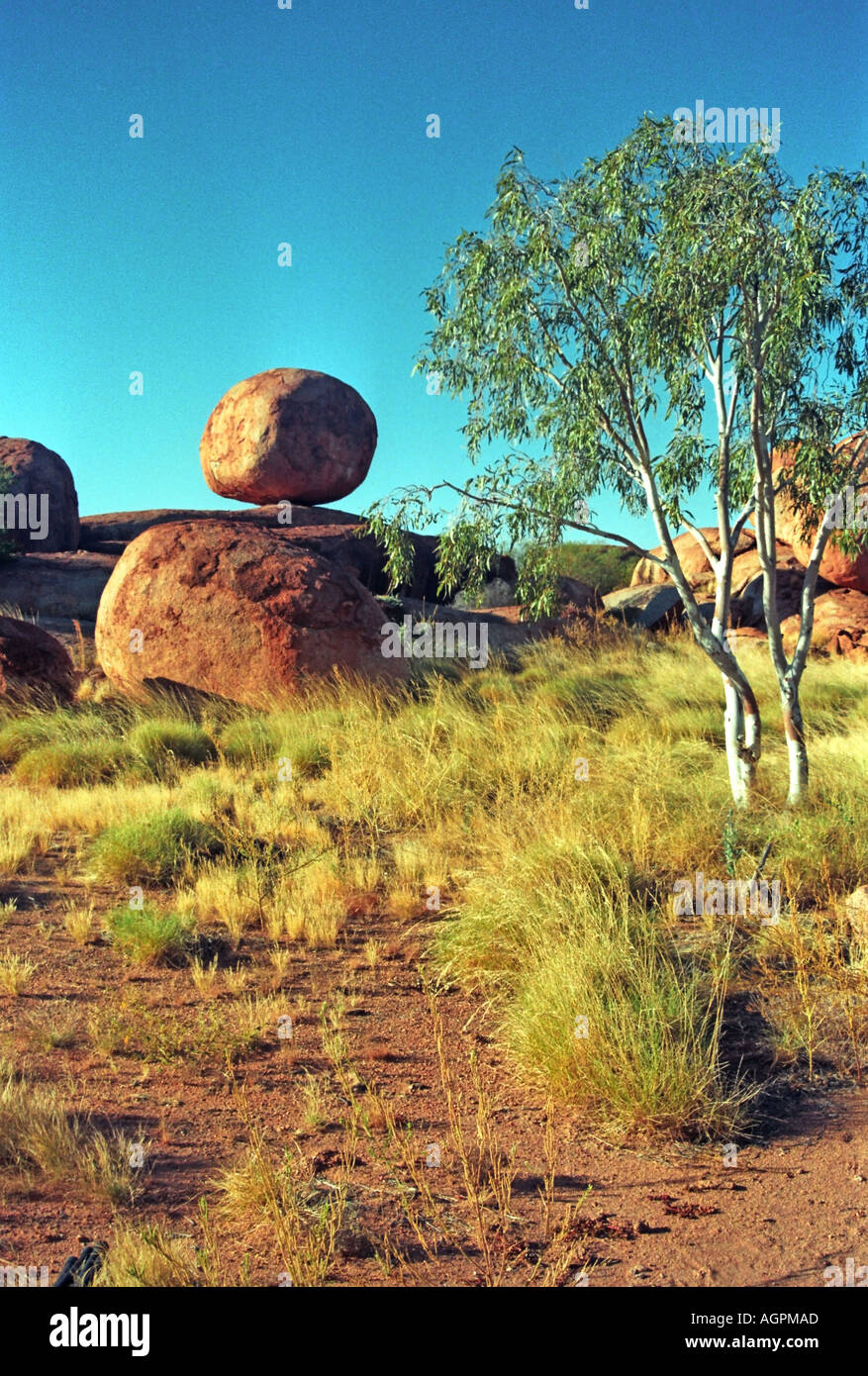Devils marbles karlu karlu nt hi-res stock photography and images - Alamy