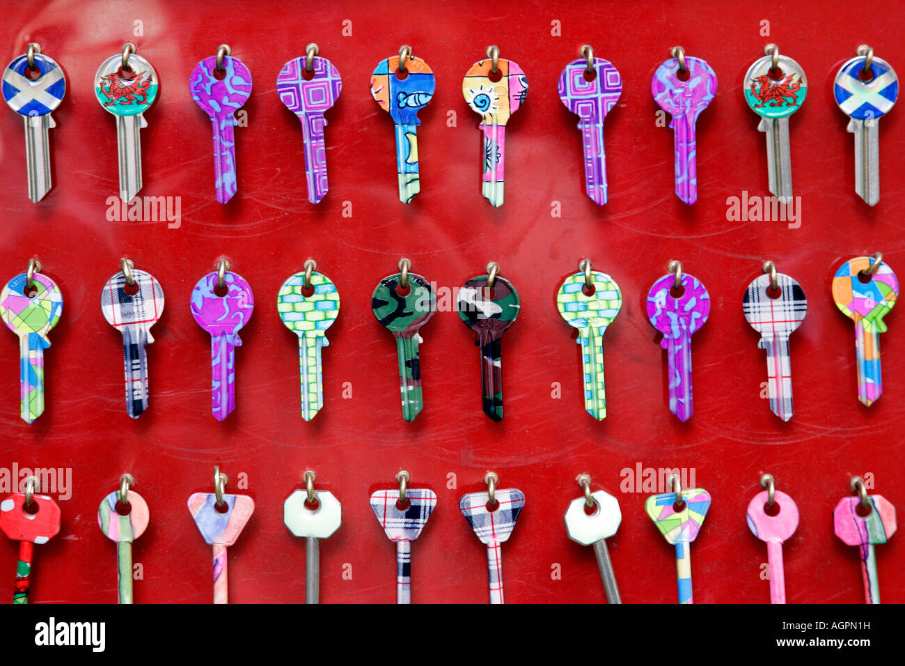 Form open column hi-res stock photography and images - Alamy
