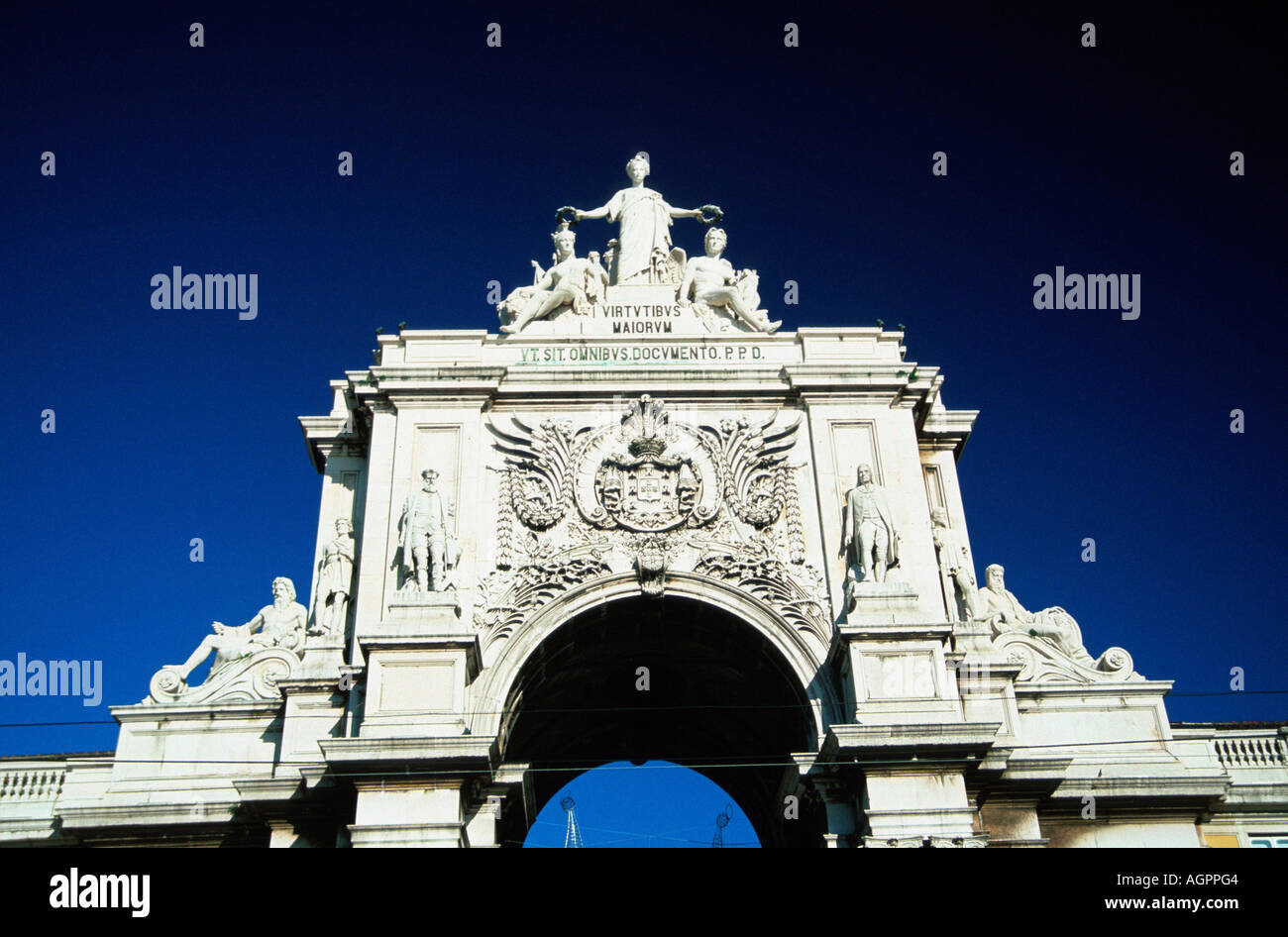 Triumphbogen hi-res stock photography and images - Alamy