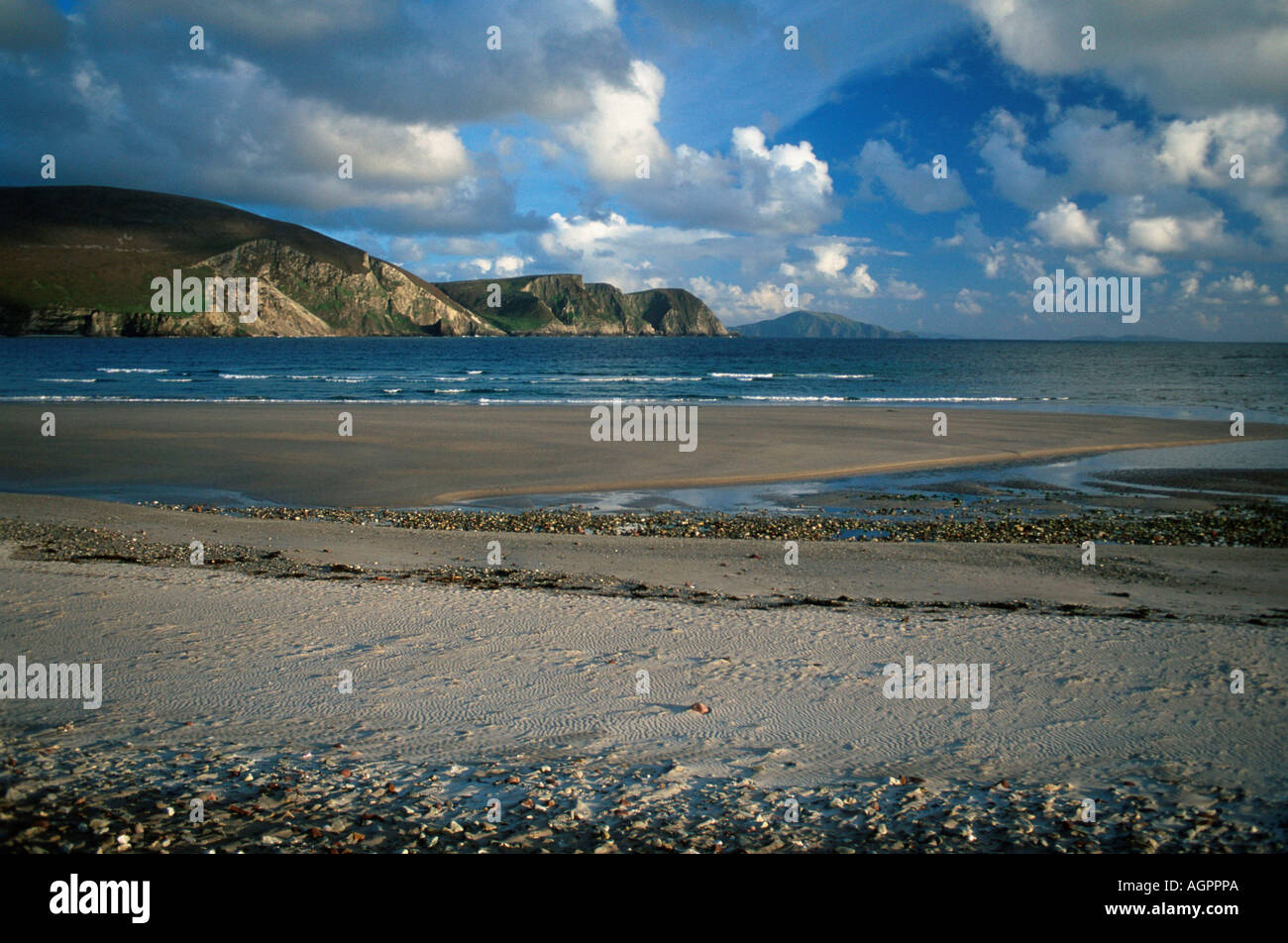Beach / Trawmore Bay / Strand Stock Photo - Alamy