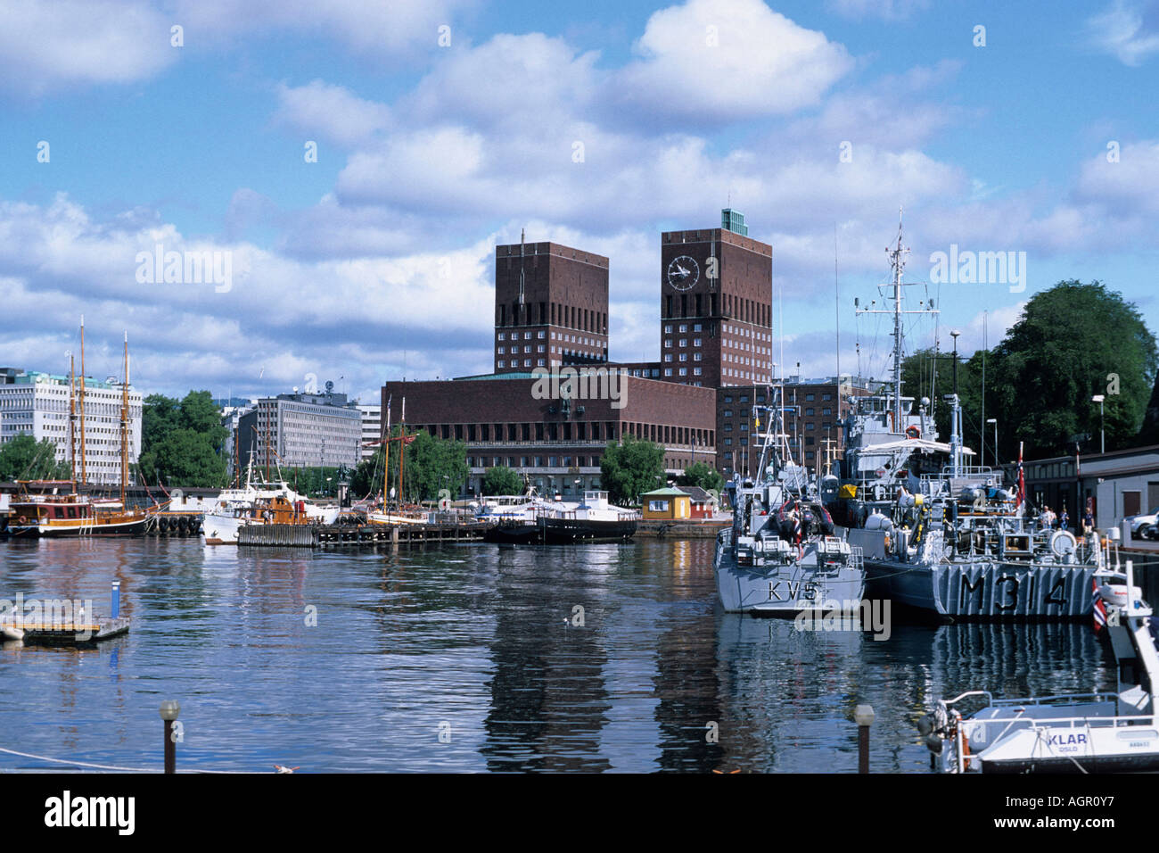 Town hall / City Hall / Oslo / Rathaus Stock Photo - Alamy