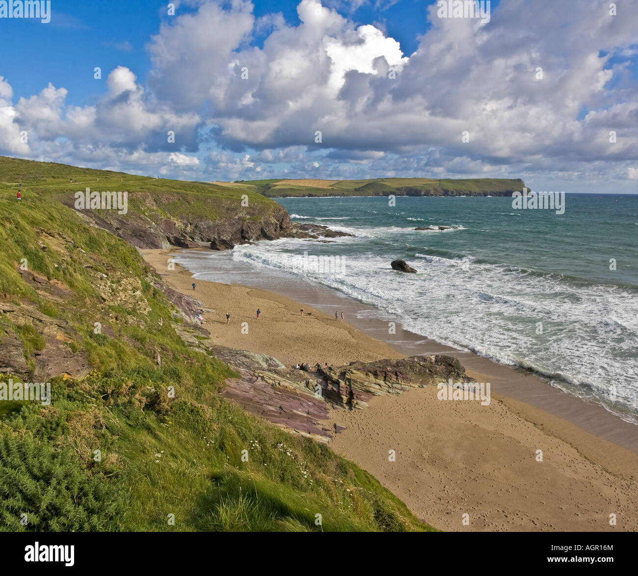 the coastal footpath between haymer bay rock and polzeath the cornish ...