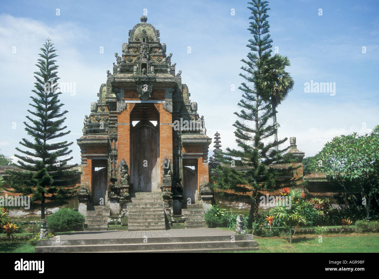 Bali Temple Grounds Entrance Pura Taman Ayun Mengwi Indonesia Stock ...