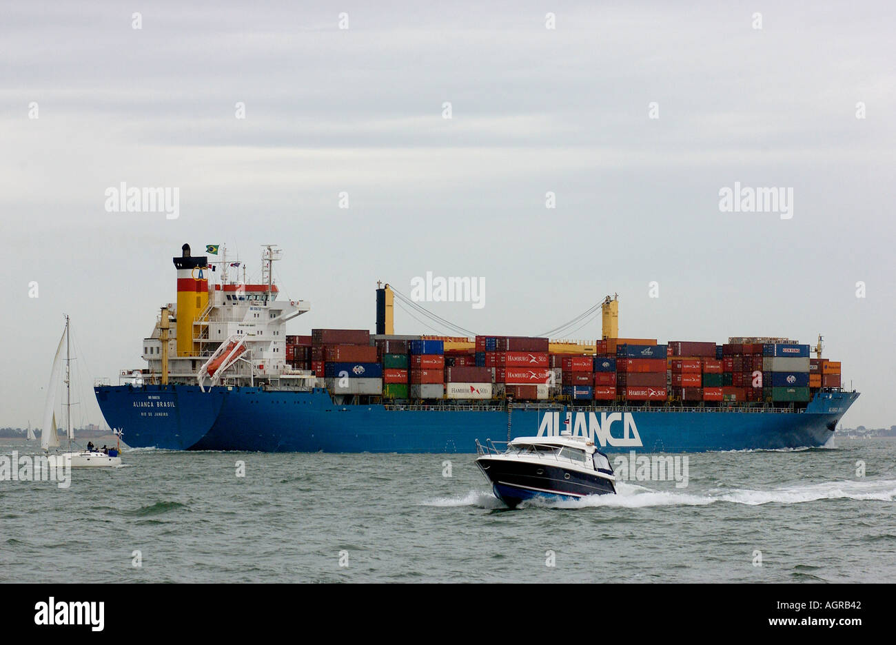 The 1994 built 28397 tonne Brazilian registered container ship Alianca ...