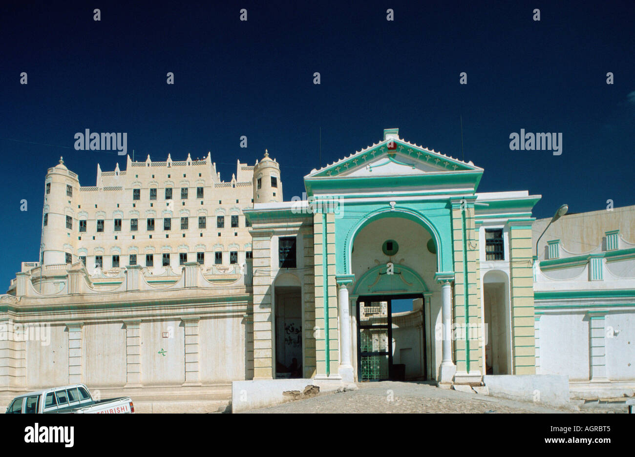 Sultan's Palace / Sayun Stock Photo - Alamy