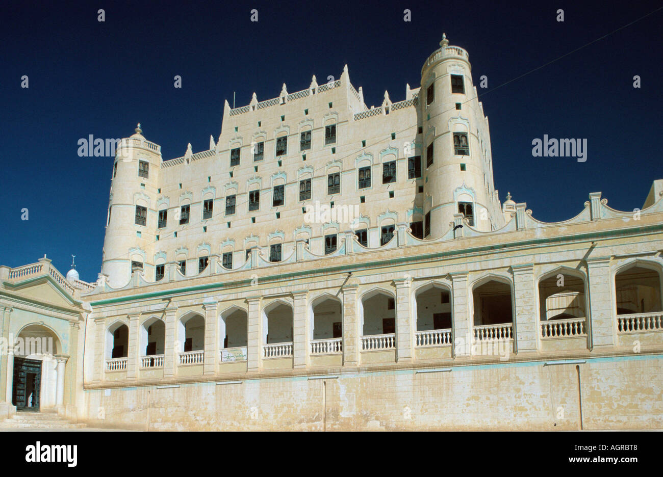 Sultan's Palace / Sayun Stock Photo - Alamy