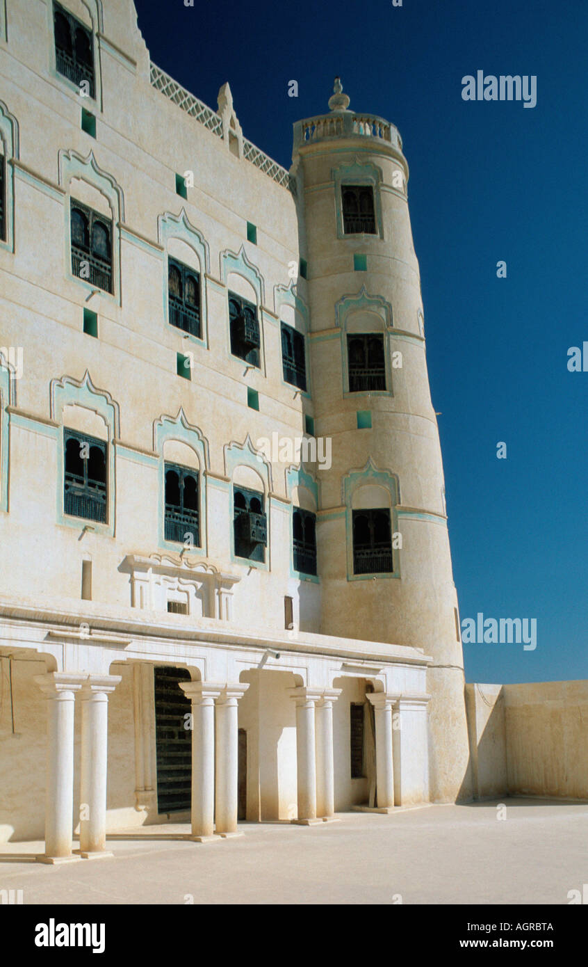 Sultan's Palace / Sayun Stock Photo - Alamy