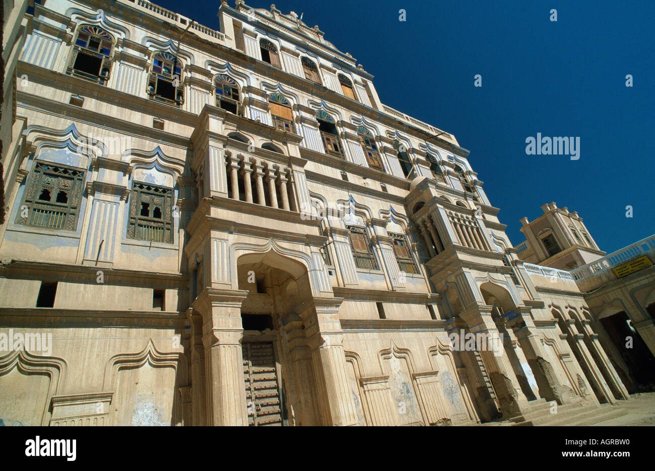 Al-Kaff Palace / Tarim / Al-Kaff Palast Stock Photo - Alamy
