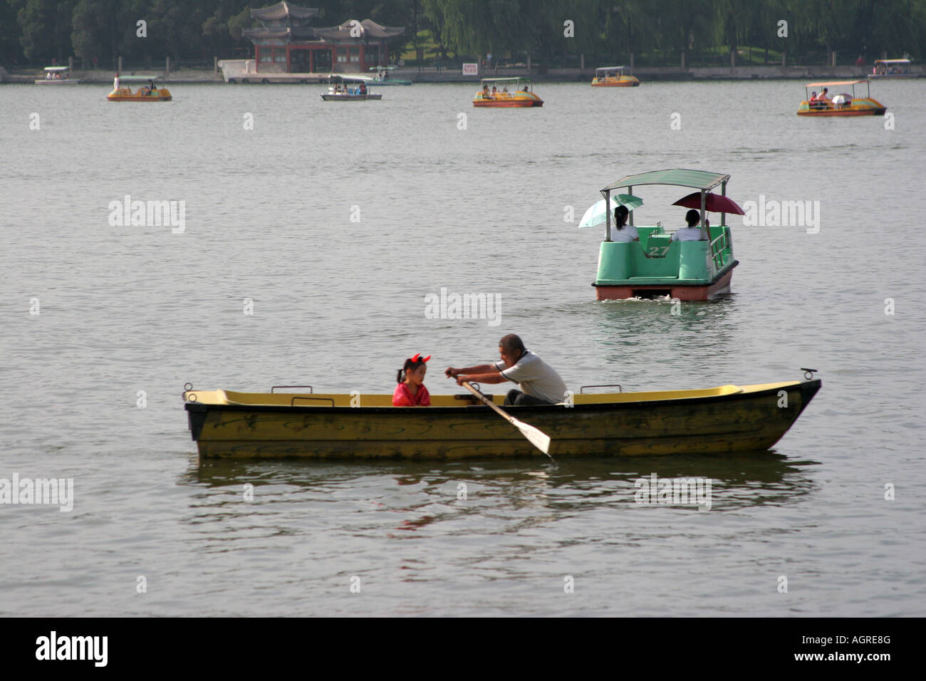 To go boating hi-res stock photography and images - Alamy
