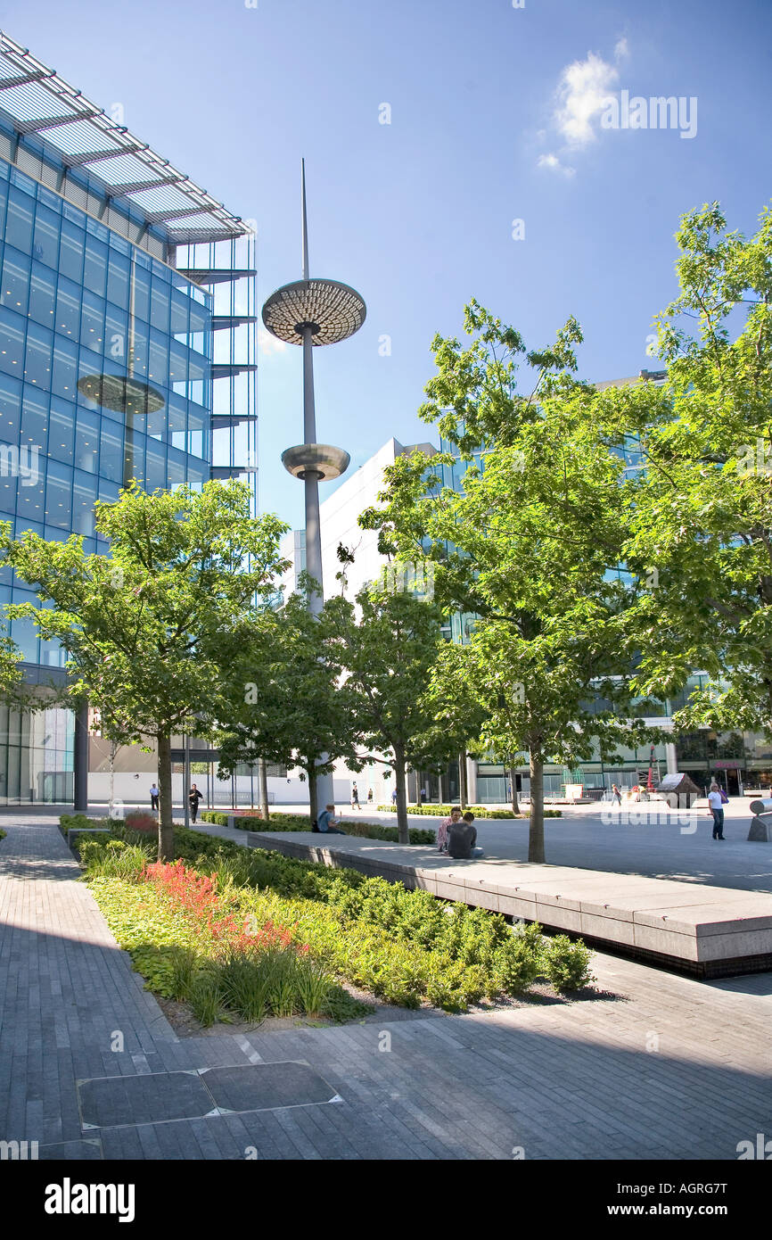 The "More London" property complex next to City Hall on London's South ...