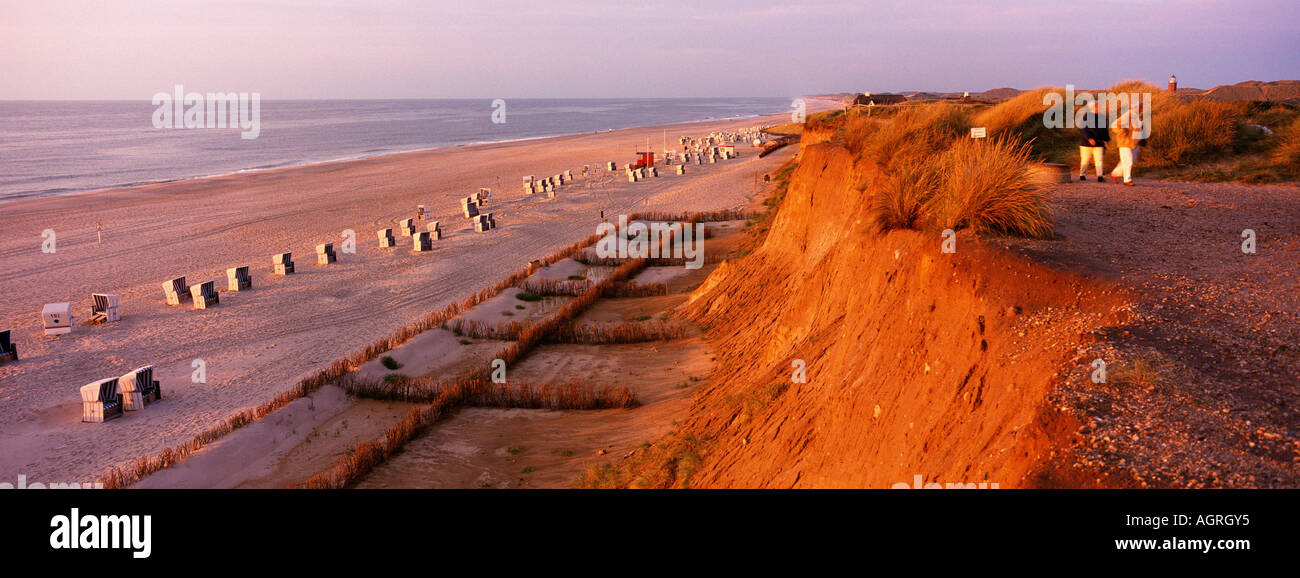 Red cliff sylt hi-res stock photography and images - Alamy