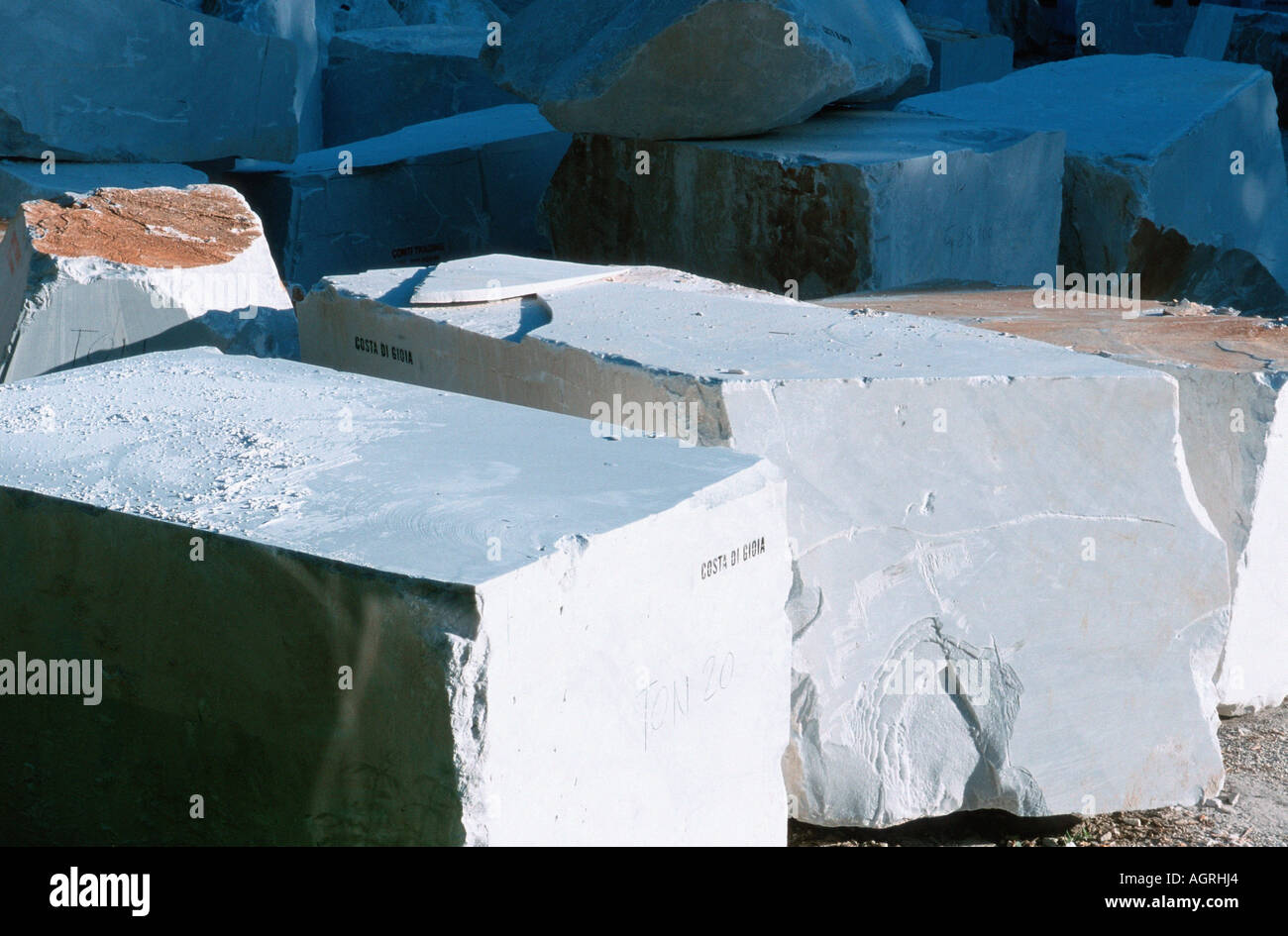 Marble block hi-res stock photography and images - Alamy