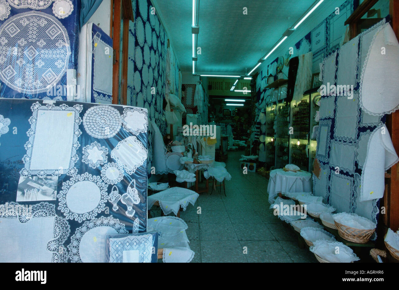 Doilies hi-res stock photography and images - Alamy