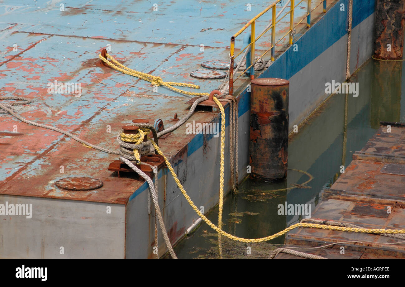 Lymington harbour ferry terminal hi-res stock photography and images ...