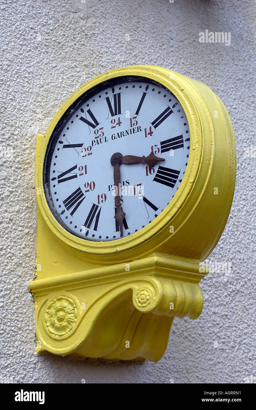 LE TRAIN JAUNE YELLOW TRAIN IN THE STATION OF ODEILLO FONT ROMEU ...