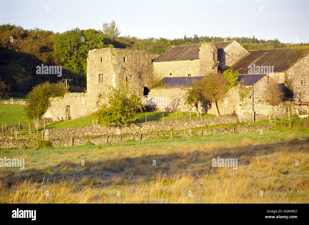 Beetham cumbria hi-res stock photography and images - Alamy