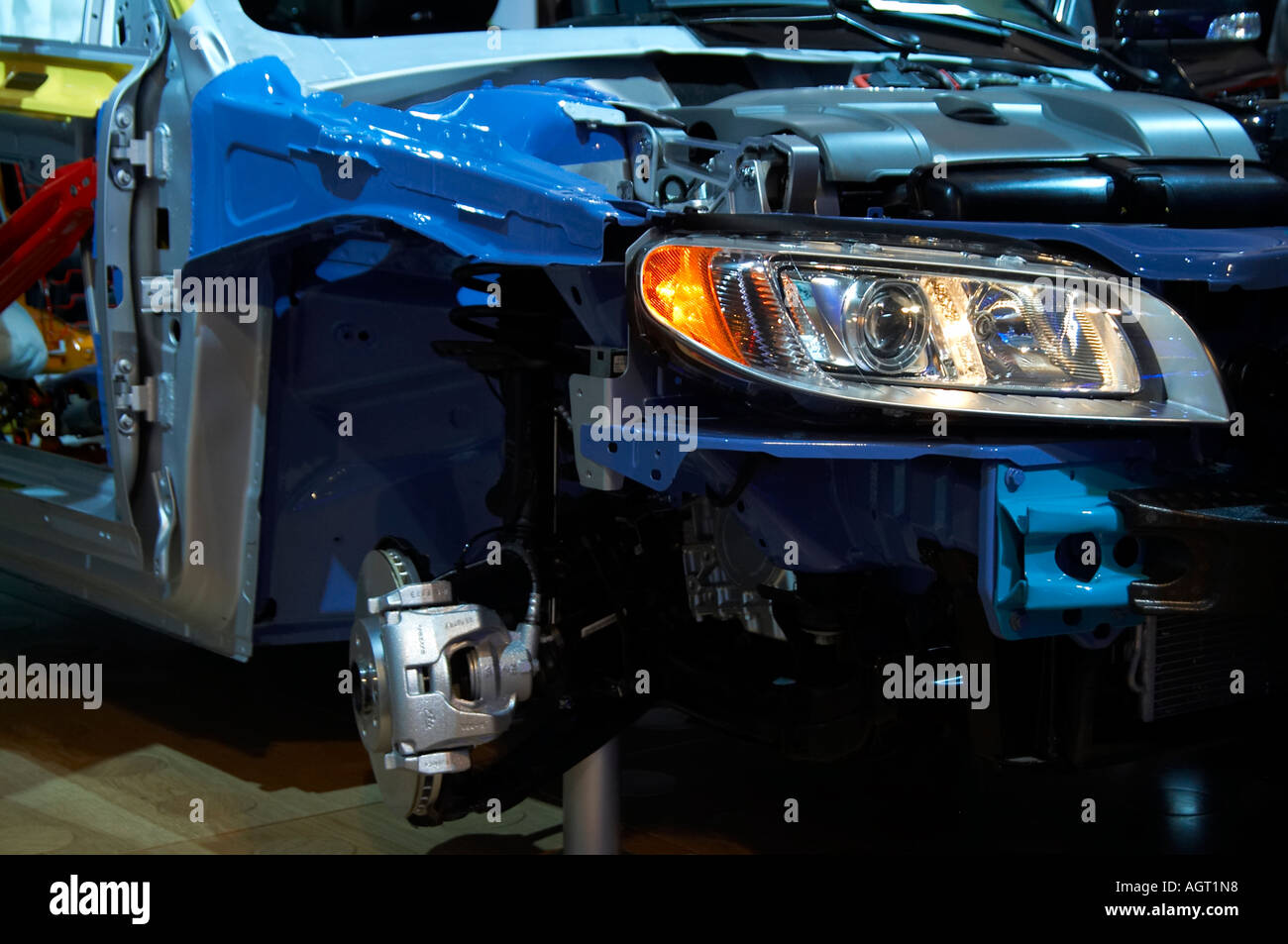 Crumple zone hi-res stock photography and images - Alamy