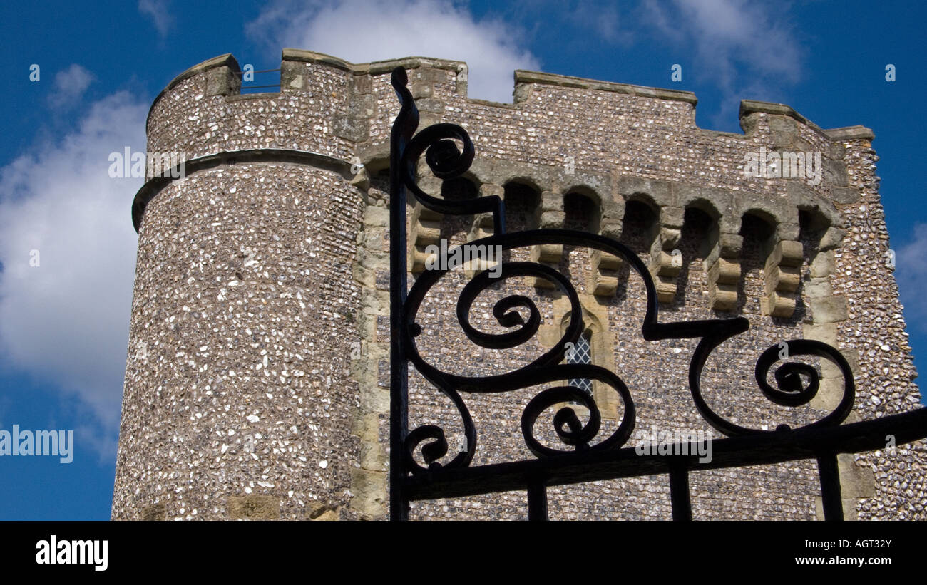 Bray castle hi-res stock photography and images - Alamy