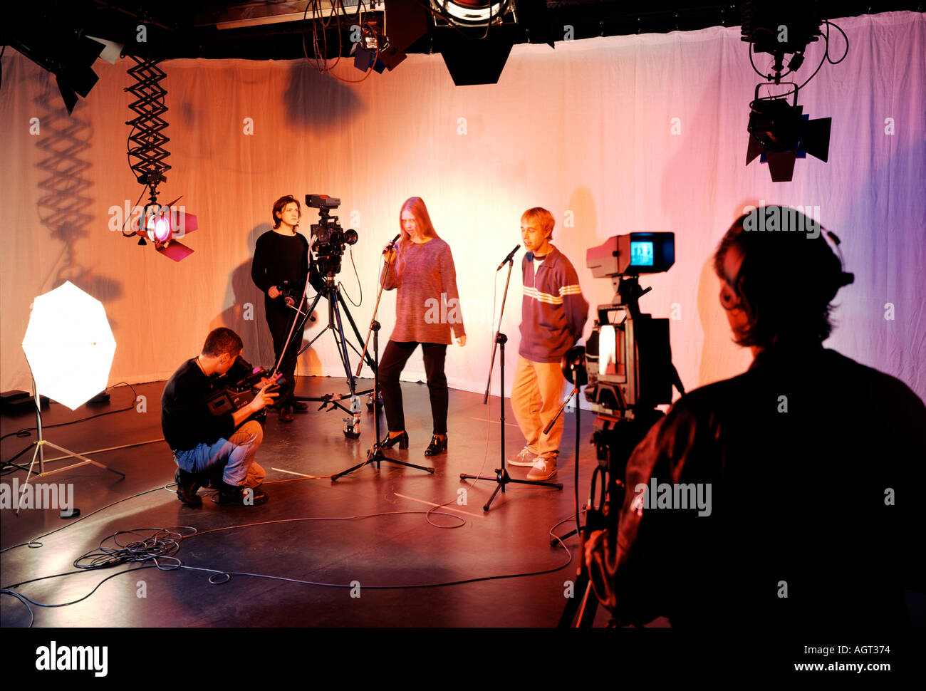 TV studio presenter training at Lewisham College Stock Photo - Alamy