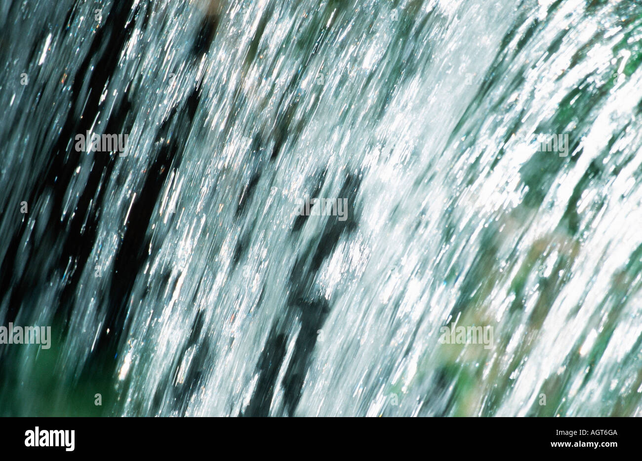 Fliessendes hi-res stock photography and images - Alamy
