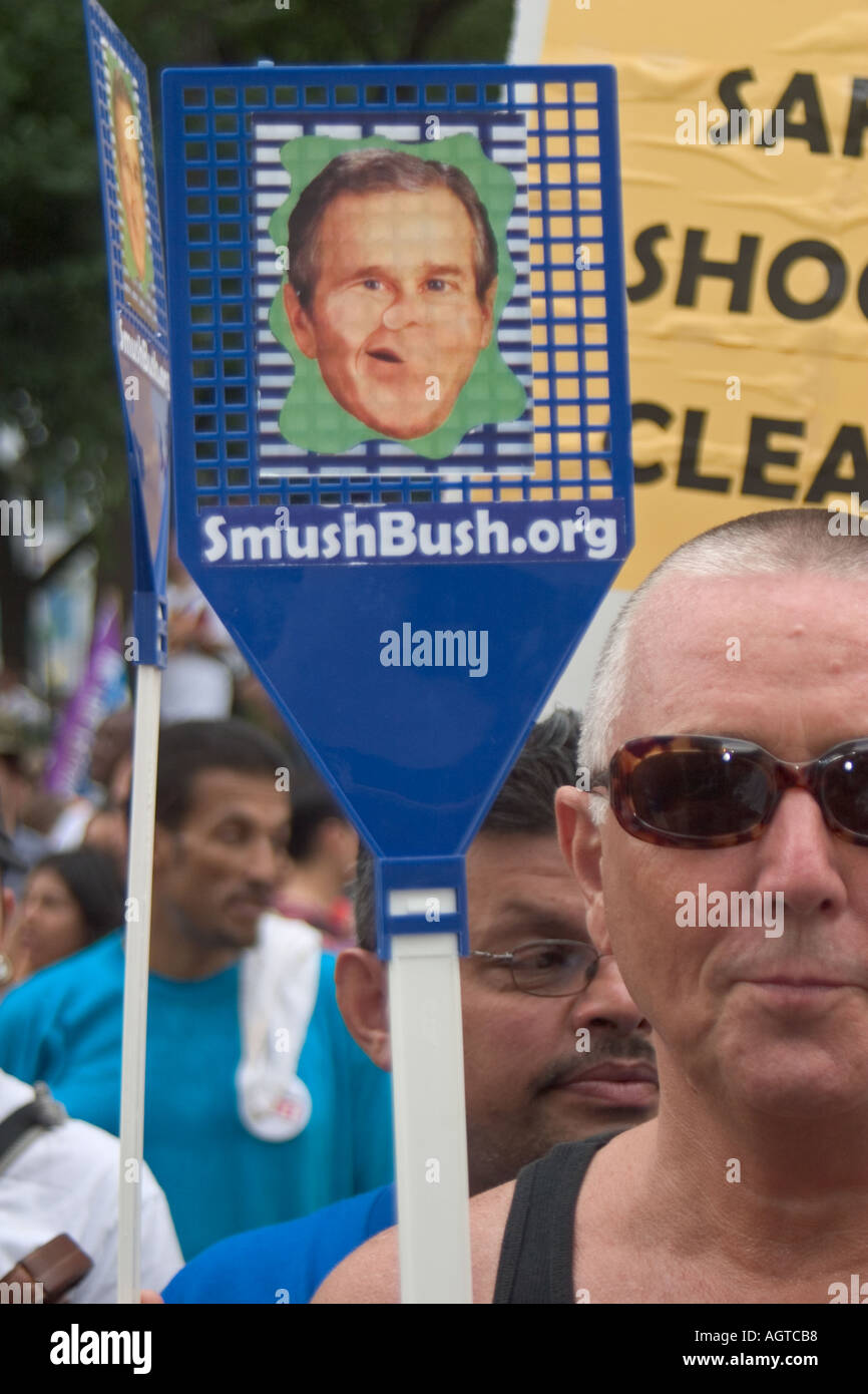 Republican national convention 2004 in hi-res stock photography and ...