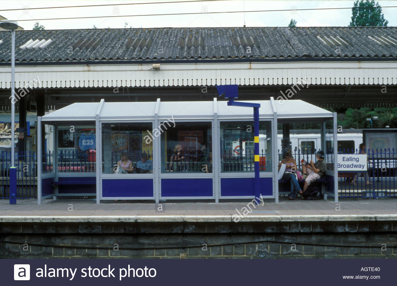 Ealing Broadway Station Stock Photos & Ealing Broadway Station Stock ...
