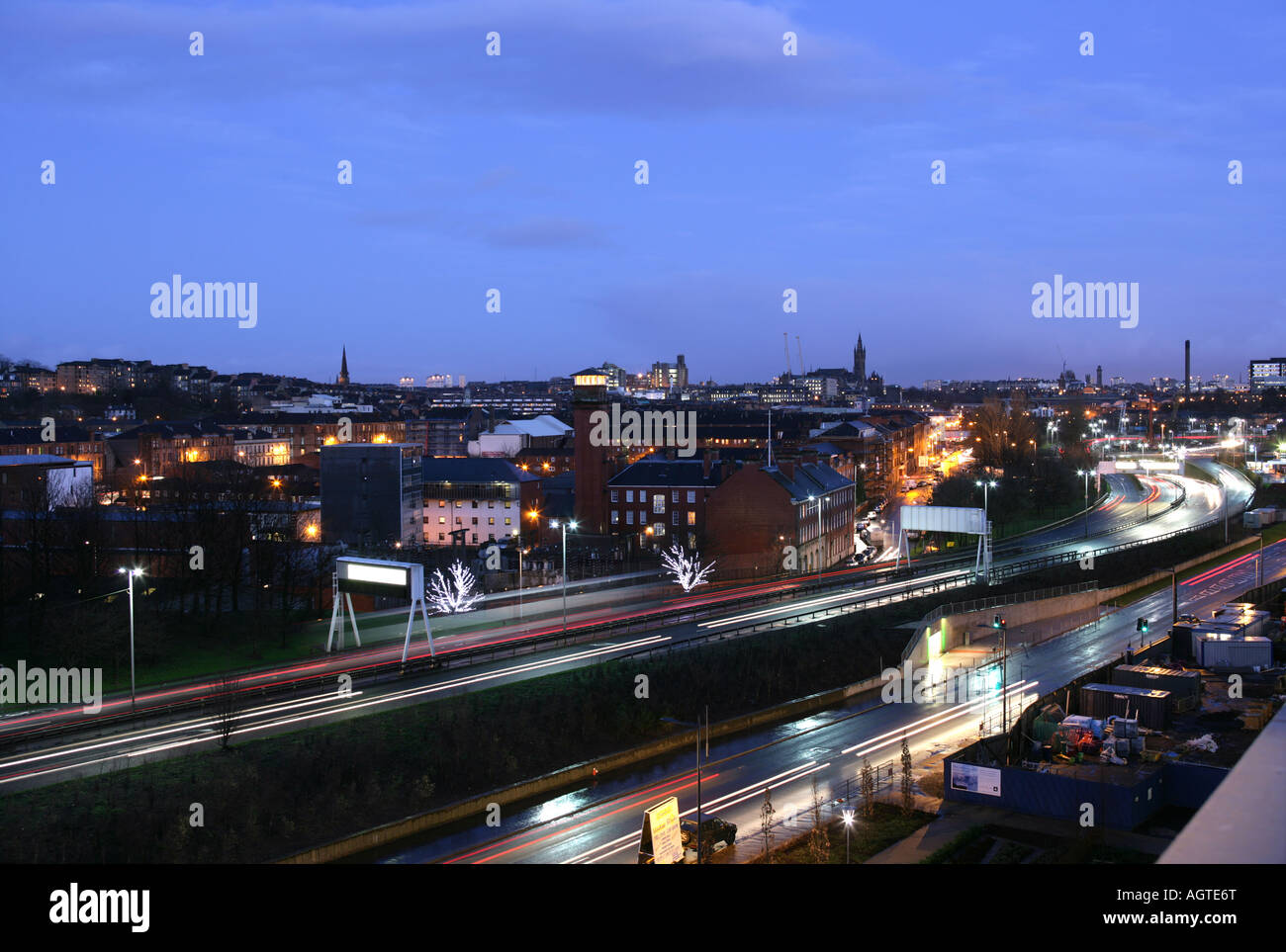 A night shot of Partick from Clyde Waterfront Stock Photo - Alamy