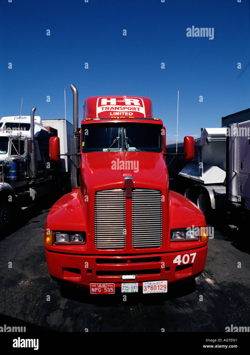 Truck / Lorry Stock Photo - Alamy