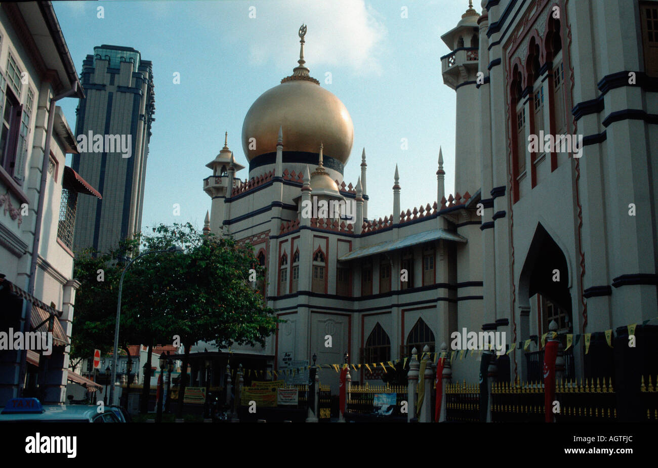 Mosque / Singapore Stock Photo - Alamy
