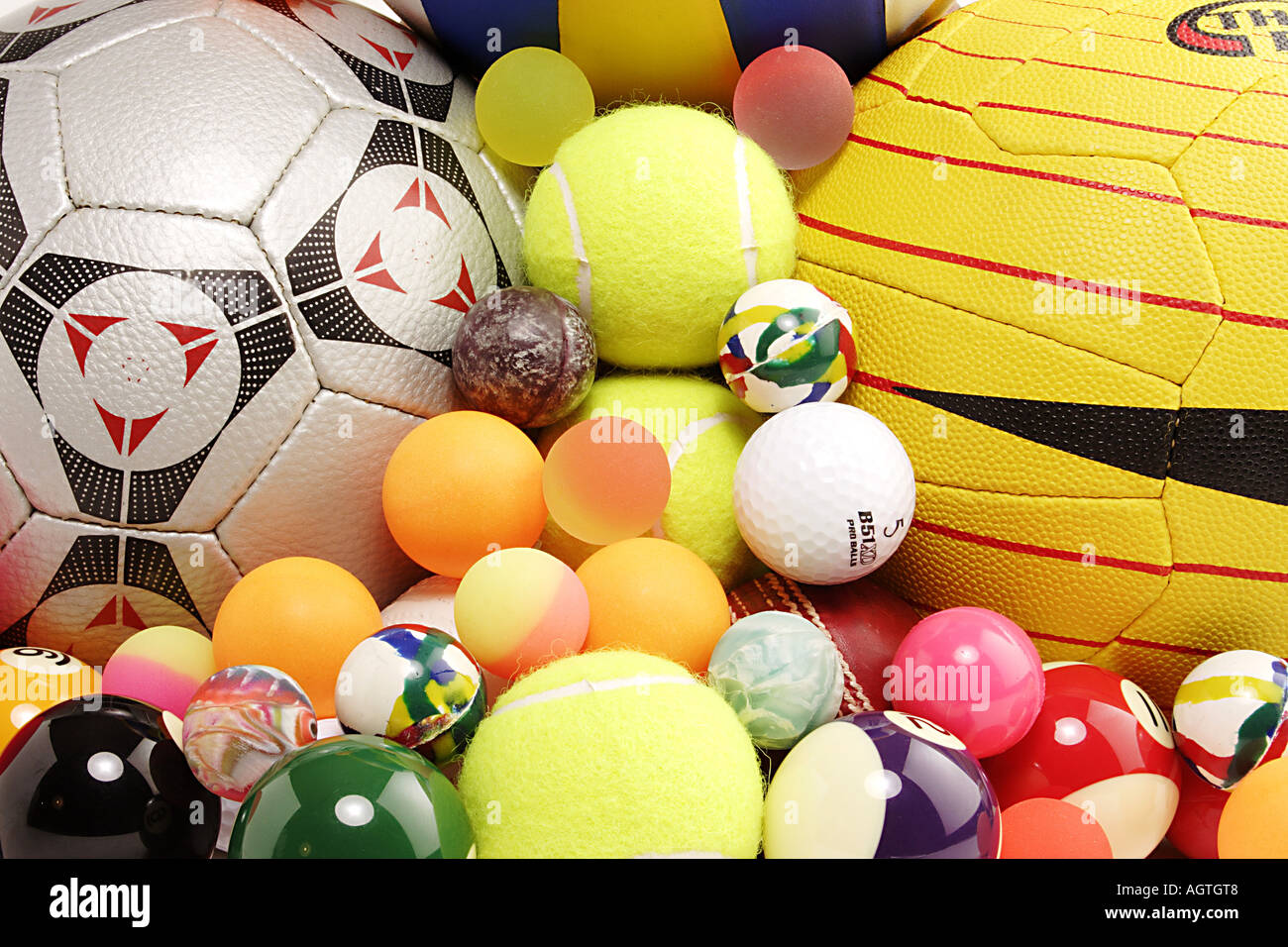 VDA79717 Assorted many round balls colorful Stock Photo - Alamy