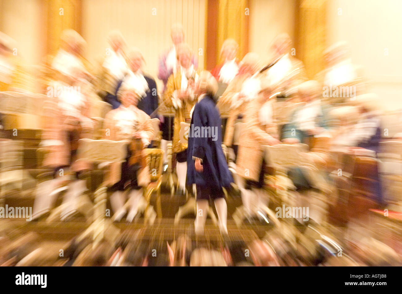 Viennese orchestra hi-res stock photography and images - Alamy