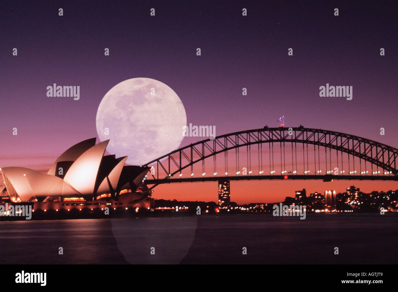 Sydney harbour bridge moon at night hi-res stock photography and images ...