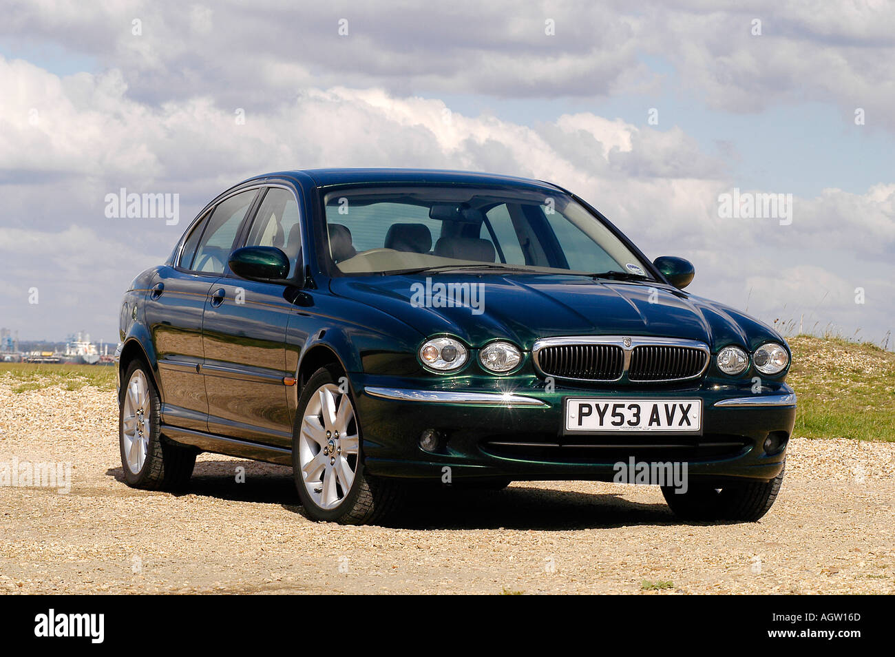Jaguar x type hi-res stock photography and images - Alamy