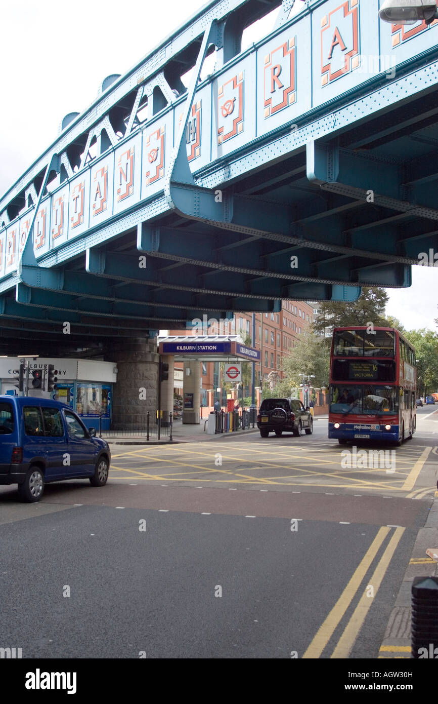 Kilburn tube station hi-res stock photography and images - Alamy